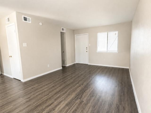 Southland Apartments | Community Pool | Convenient Location 1 Bedroom Apartment for Rent at 2201 W William Cannon Dr, Austin, TX 78745