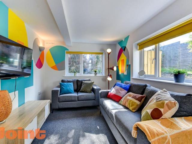 Southlands, Bath BA1 7 bed house to rent £7,280 pcm £1,680 pw