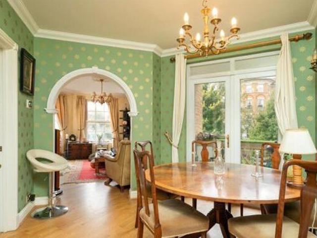 Southlands Drive, Wimbledon, 2 Bedroom Apartment