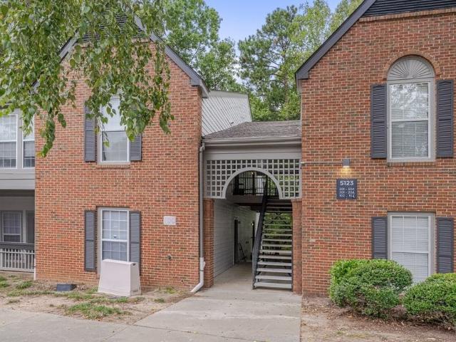 Southpoint Estate Apartments 1 Bedroom Apartment for Rent at 5140 Copper Ridge Dr, Durham, NC 27707