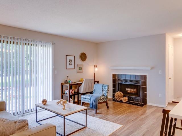 Southpoint Glen 1 Bedroom Apartment for Rent at 5800 Tattersall Dr, Durham, NC 27713