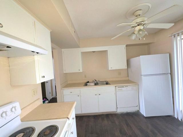 Southroads Apartments 2 Bedroom Apartment for Rent at 7501 S 25th St, Bellevue, NE 68147