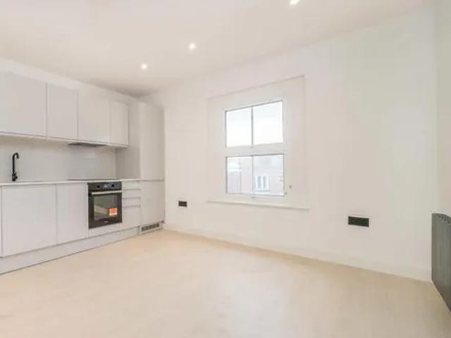 Southsea Road, London, KT1 2HG, United Kingdom | 1 bed apartment for rent #139543260 | Rentberry