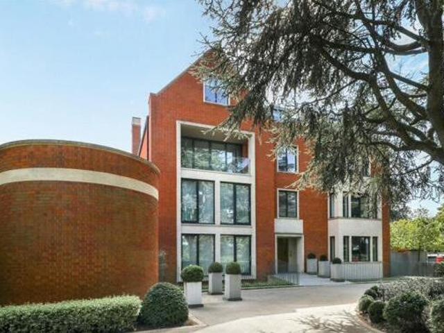 Southside Common, Wimbledon, 3 Bedroom Apartment