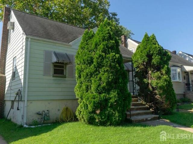 Southside Ave, South River, Home For Sale