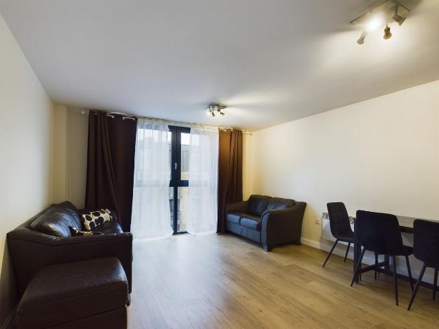 Southside Development, City Centre, Birmingham B5, 2 bed flat to rent, £1,150 pcm | PrimeLocation