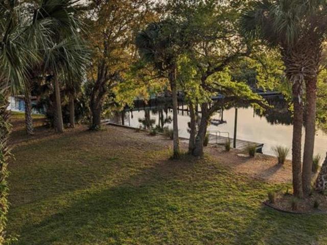 Southside Dr, Crawfordville, FL 32327 | MLS #399120