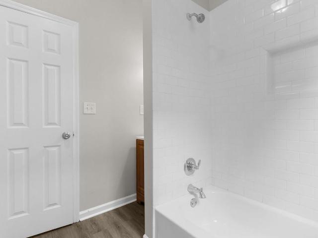 Southside Manor 2 Bedroom Apartment for Rent at 1600 14th Ave S, Birmingham, AL 35205 Five Points South