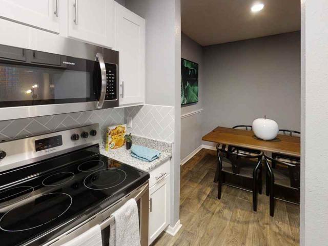Southside Villas 2 Bedroom Apartment for Rent at 8745 Palm Breeze Rd, Jacksonville, FL 32256