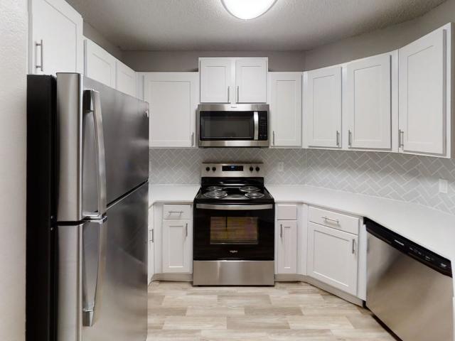 Southside Villas 2 Bedroom Apartment for Rent at 8745 Palm Breeze Rd, Jacksonville, FL 32256