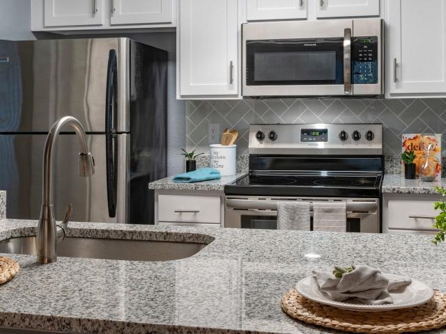 Southside Villas 3 Bedroom Apartment for Rent at 8745 Palm Breeze Rd, Jacksonville, FL 32256