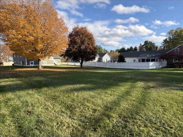 Southview Dr Lot,south Burlington, Plot For Sale
