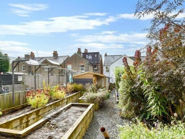 Southwall Road, Walmer, 4 Bedroom End