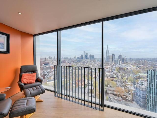 Southwark Bridge Road, Elephant and. 1 bed flat to rent £3,000 pcm £692 pw