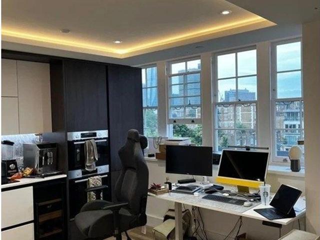 Southwark Bridge Road, London SE1, 1 bed flat to rent, £2,700 pcm | PrimeLocation