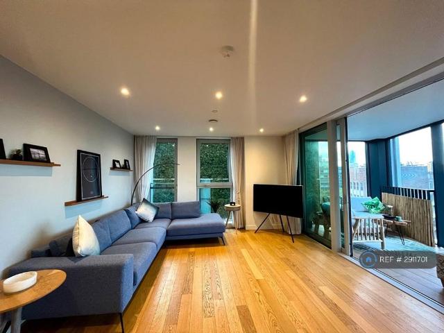 Southwark Bridge Road, London, SE1 2 bed flat to rent £3,350 pcm £773 pw