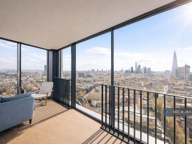 Southwark Bridge Road, London, SE1 3 bed flat to rent £4,330 pcm £999 pw