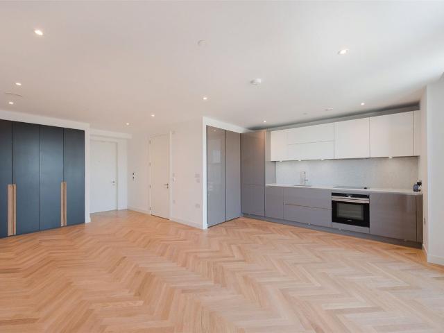 Southwark Bridge Road, London SE1, Studio to rent, £2,300 pcm | PrimeLocation