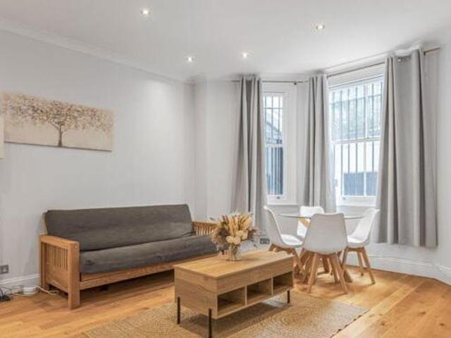 Southwell Gardens, London, 1 Bedroom Apartment