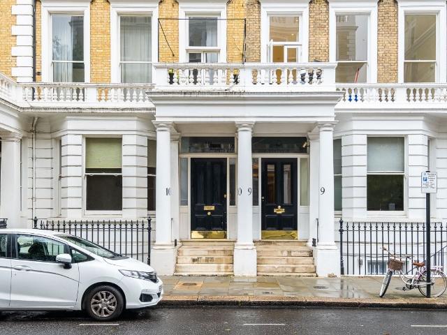 Southwell Gardens, London SW7, 2 bed flat to rent, £5,200 pcm | PrimeLocation