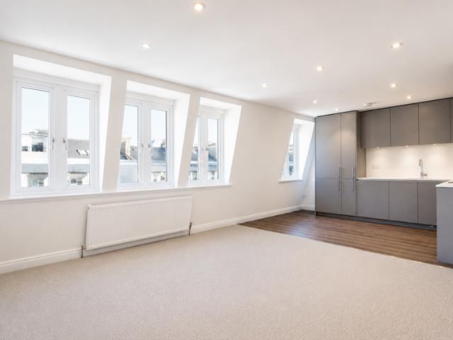 Southwell Gardens, London SW7, 2 bed flat to rent, £3,700 pcm | PrimeLocation