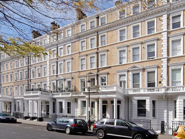 Southwell Gardens, South Kensington SW7, Studio to rent, £1,733 pcm | PrimeLocation