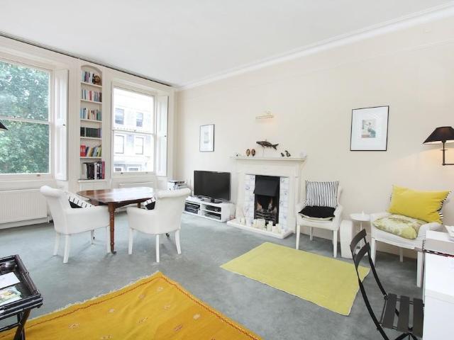 Southwell Gardens, South Kensington. 2 bed flat to rent £3,445 pcm £795 pw
