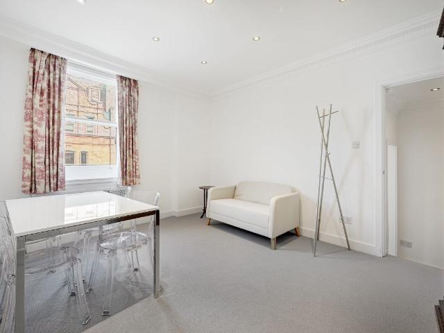 Southwell House, Knightsbridge SW3, 1 bed flat to rent, £2,383 pcm | PrimeLocation