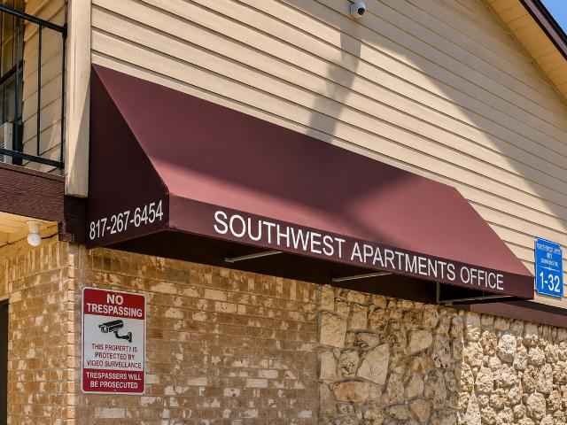Southwest Apartments 2 Bedroom Apartment for Rent at 401 Simmons Dr, Euless, TX 76040 Oakwood Terrace Euless