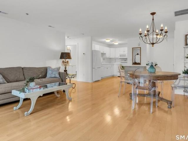 Southwick Ct Unit,cheshire, Condo For Sale