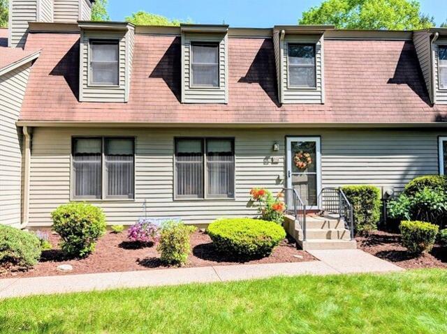 Southwick Rd Apt Q, Westfield, Condo For Sale