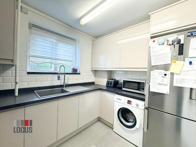 Southwood Court, Wynyatt Street, London EC1V, 2 bed flat to rent, £2,700 pcm | PrimeLocation