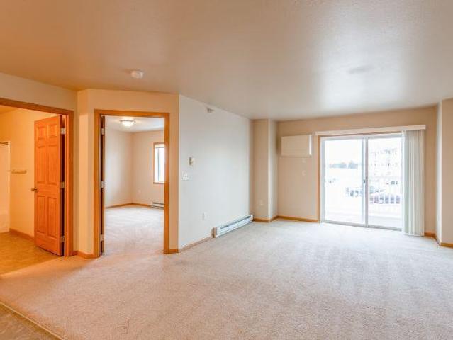 Southwood Apartments 1 Bedroom Apartment for Rent at 3400 3414 3400 3414 11th St. SE/1111 37th Ave. SE, Minot, ND 58701
