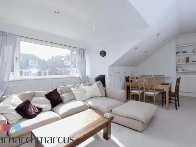 Southwood Avenue, Highgate