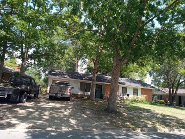 Southwood Dr