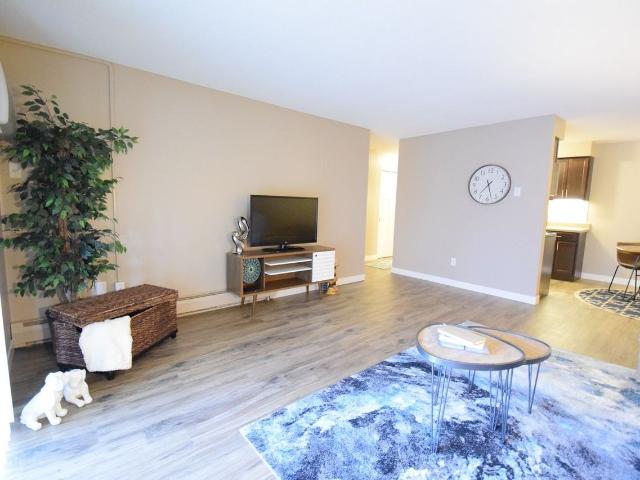 Southwood Flats 1 Bedroom Apartment for Rent at 504 James Ave, Mankato, MN 56001