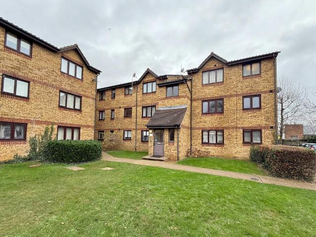Southwold Road, Watford, WD24 Studio to rent £1,000 pcm £231 pw
