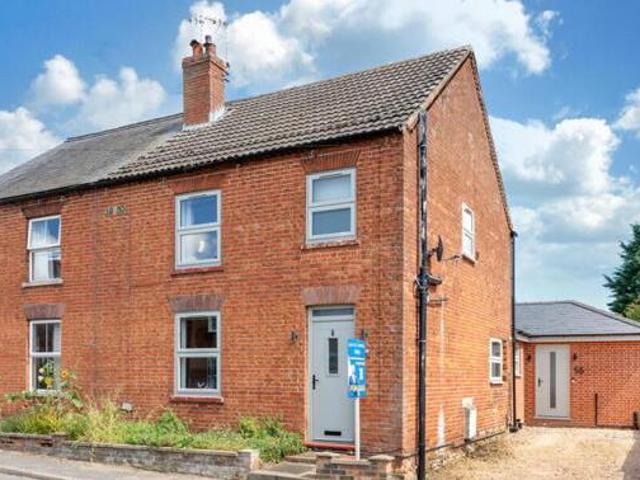Southwold Road, Wrentham, 4 Bedroom Semi detached