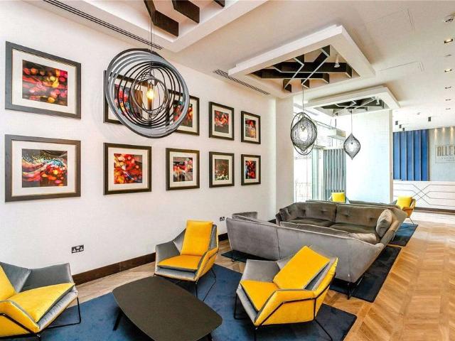 SOUGHT OUT DEVELOPMENT | AVAILABLE JAN 6TH | IN HIGH DEMAND | PARKING AVAILABLE | PRIME LOCATION | 24 HOUR CONCIERGE | RESIDENTS GYM | BLEND OF COMFORT AND CONVENIENCE