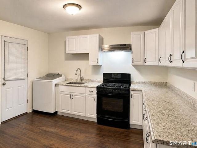 Soundview Ave, Bridgeport, Home For Sale
