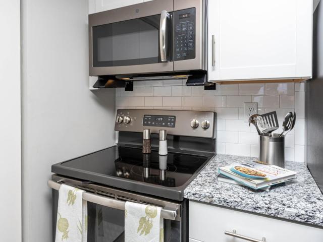 Sova 1 Bedroom Apartment for Rent at 11707 Nansemond Pl, Louisville, KY 40245
