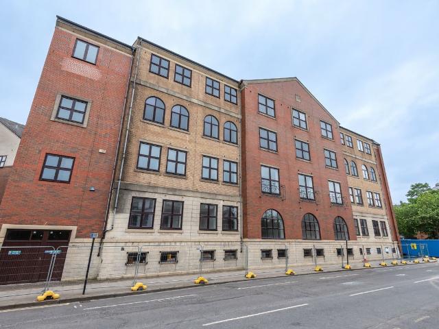 Sovereign Court, Kingston Upon Hull HU1, 1 bed flat to rent, £825 pcm | PrimeLocation