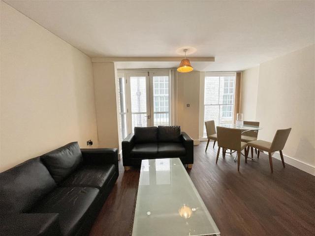 Sovereign Chambers, Temple Lane L2, 1 bed flat to rent, £800 pcm | PrimeLocation