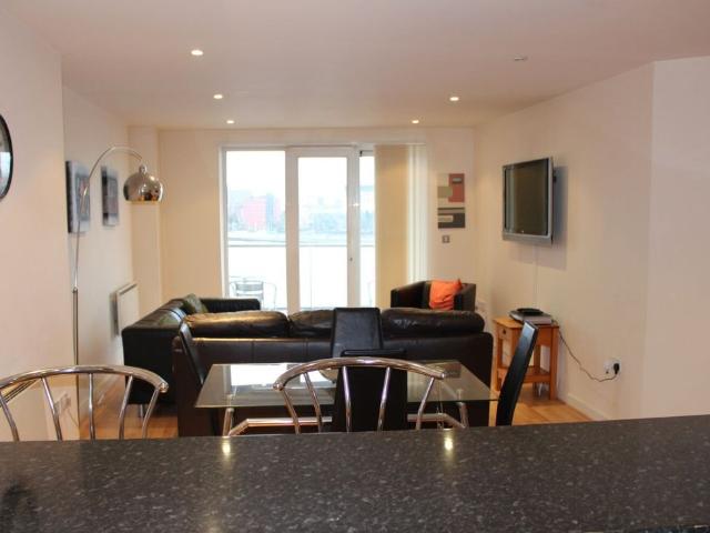 Sovereign Point, 31 The Quays, Salford Quays M50, 2 bed flat to rent, £1,500 pcm | PrimeLocation