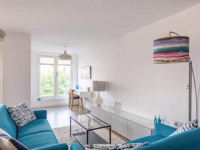Sovereign Point, Bath, BA2