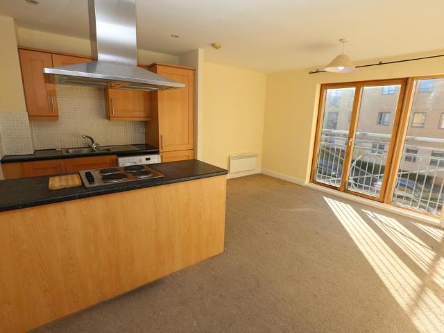 Sovereign Place, HA1 2 bed flat to rent £1,900 pcm £438 pw