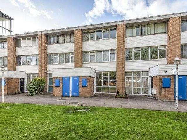 Slough, Berkshire, SL2