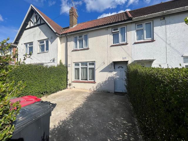 Slough SL2, 3 bed semi detached house to rent, £1,950 pcm | PrimeLocation
