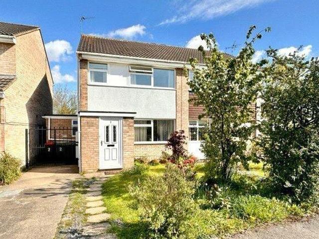 Sloan Drive, Bramcote, 3 Bedroom Semi detached