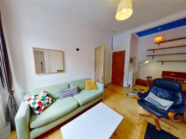 Sloan Street, Edinburgh, EH6 1 bed flat to rent £1,000 pcm £231 pw